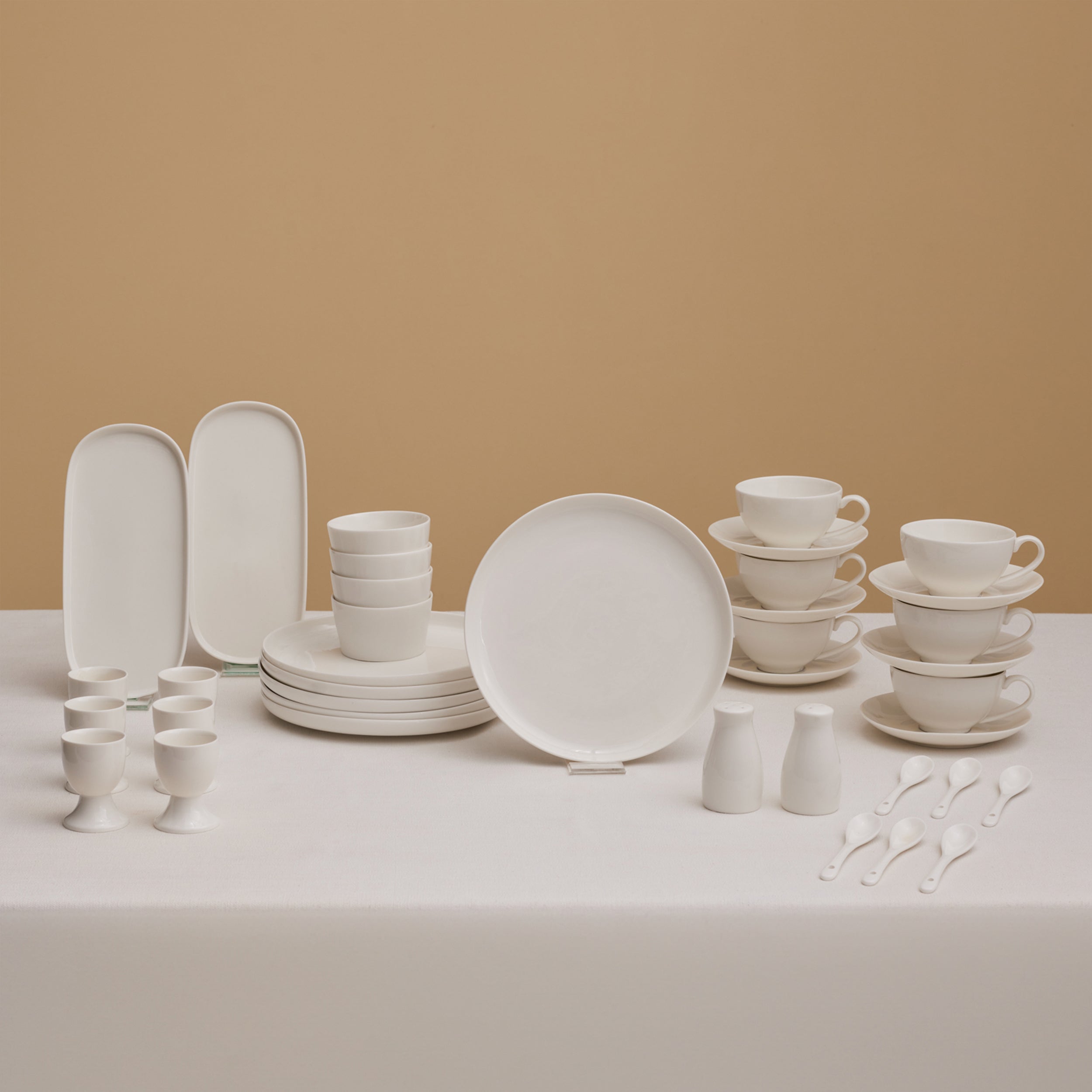 Karaca Stream Pure Favaro 38-Piece Serveware Set for 6 People, White