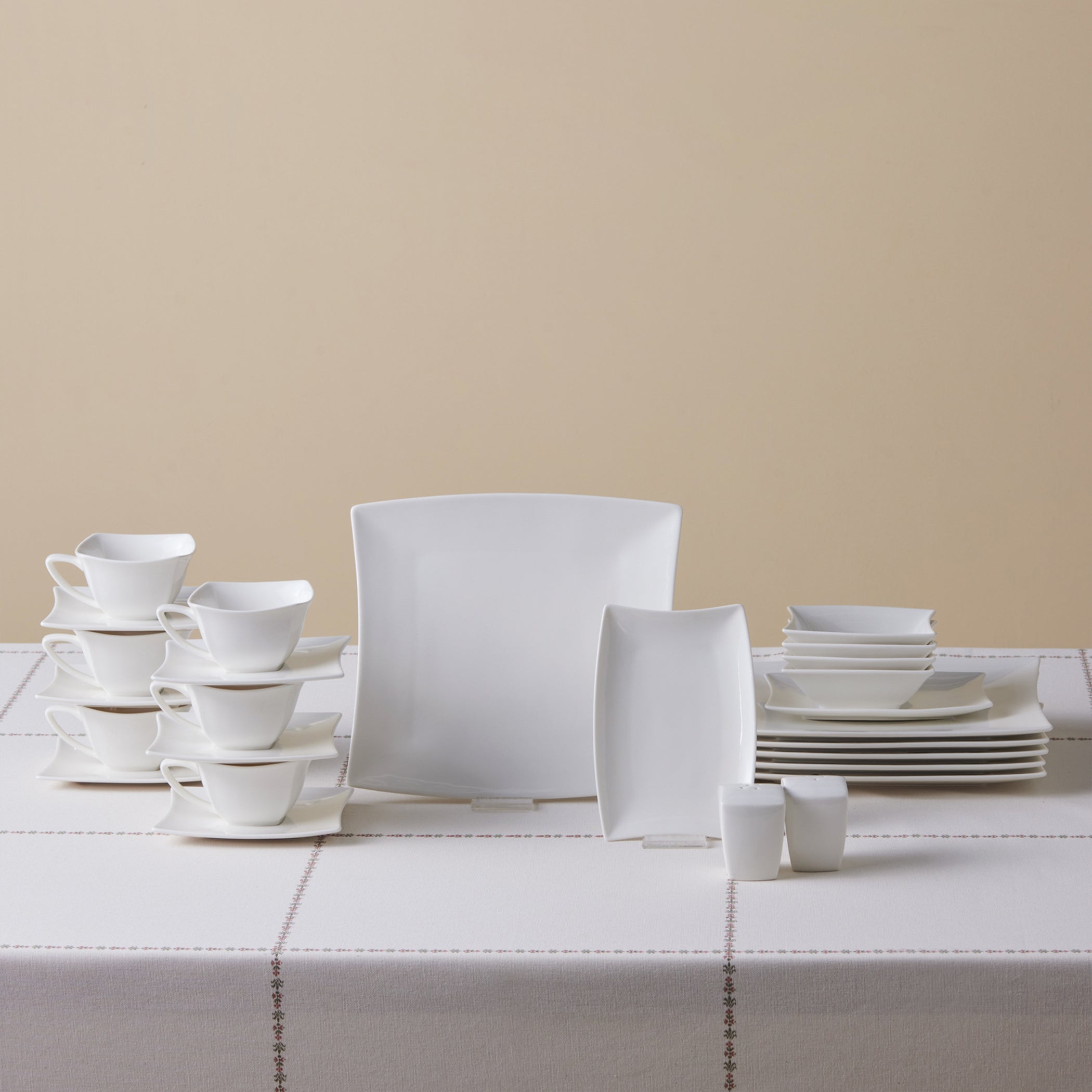 Karaca Stream Pure Perfect White 32-Piece Serveware Set for 6 People,