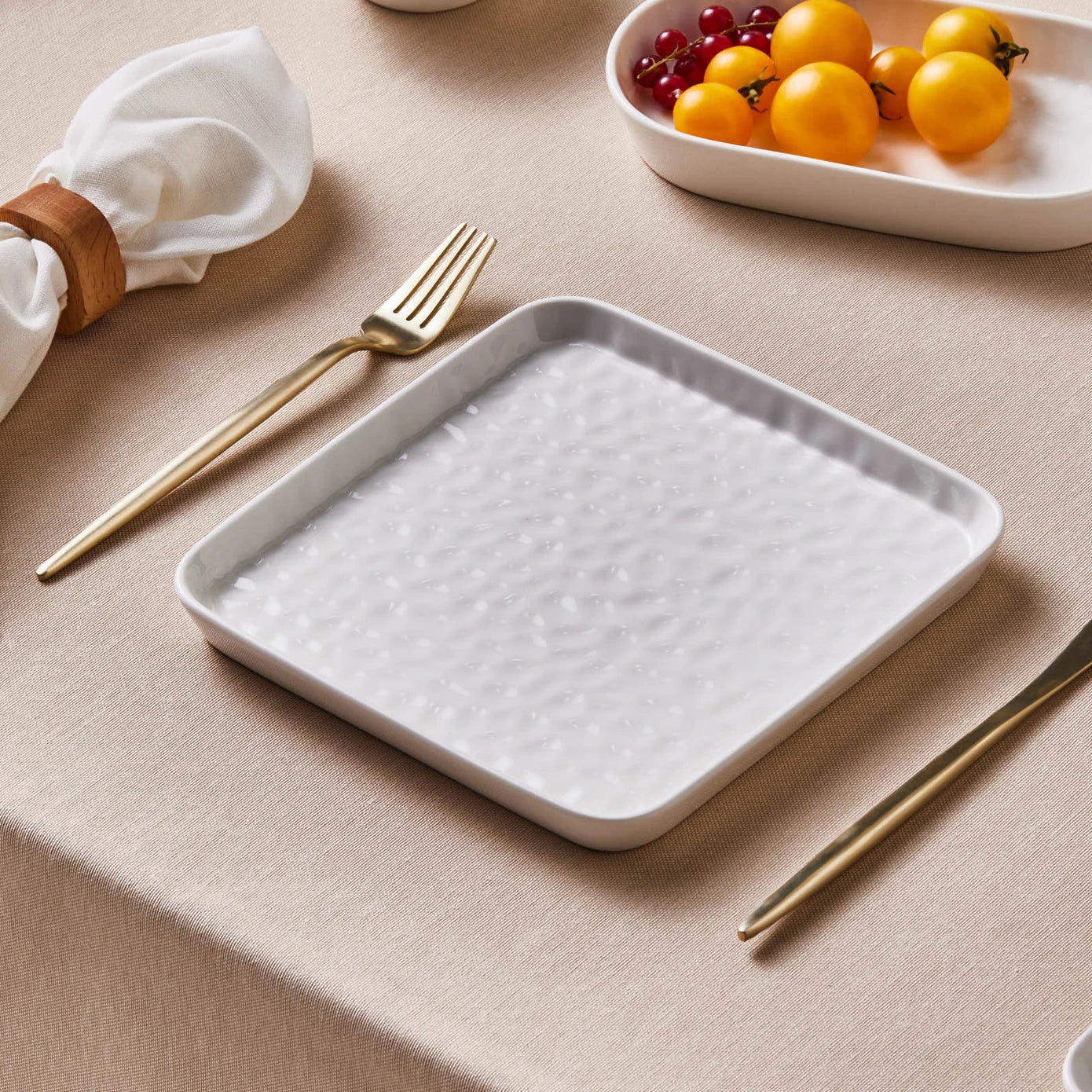 Karaca x by Refika Bembeyaz Bone China Dessert/Side Plate, 18cm, White