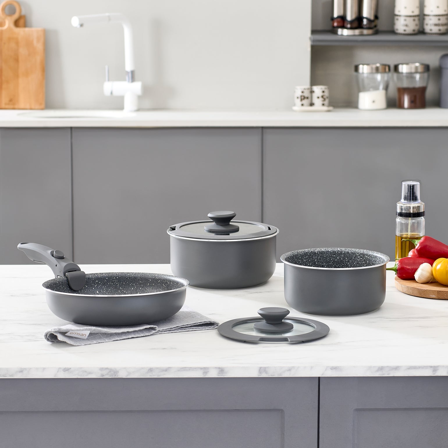Karaca Comfort 6-Piece Induction Non-Stick Detachable Cookware Set, Bl