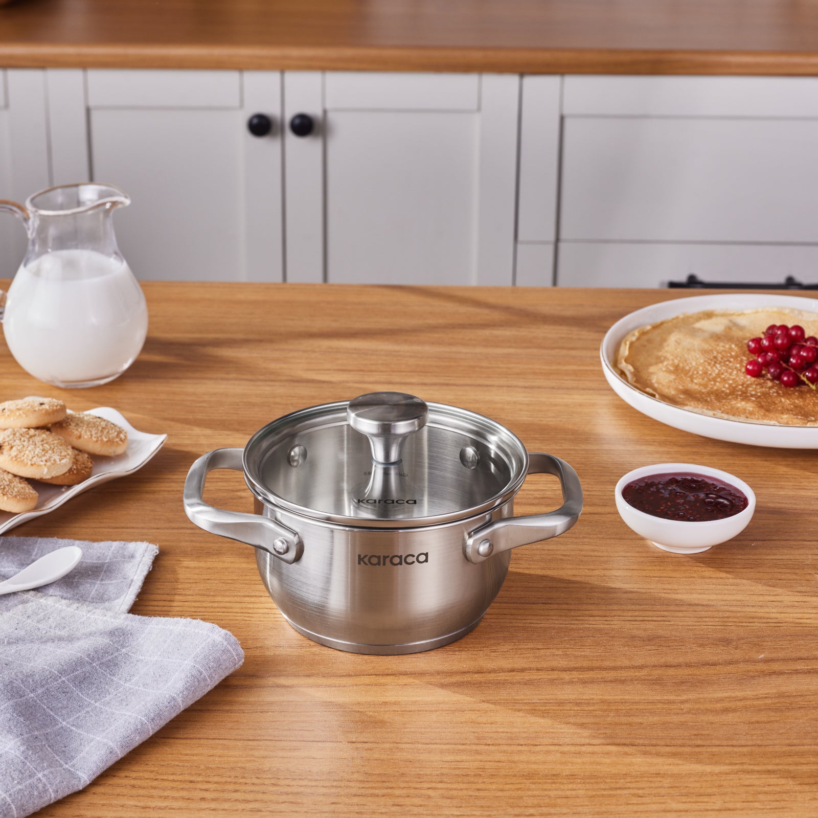 Karaca Elite Stainless Steel Induction Mini Stock Pot & Lid, 14cm, Sil