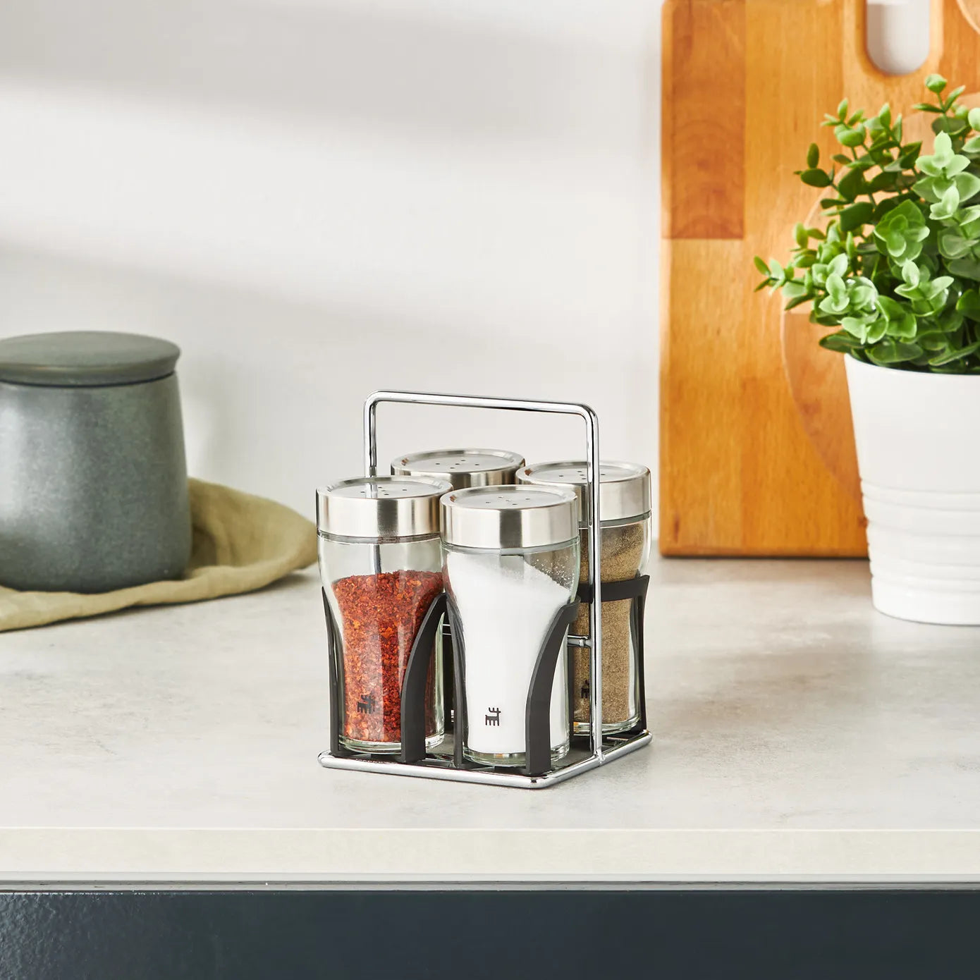 Karaca Danica 4 Piece Glass Spice Rack Set with Stand, 100ml, Silver