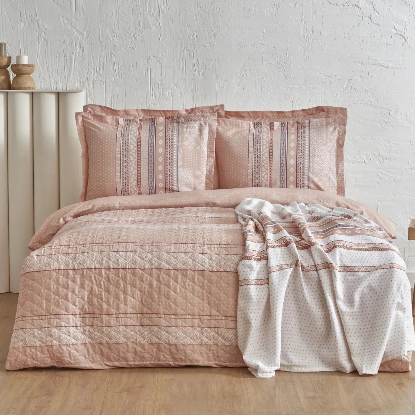 Karaca Home Keira Summer 100% Turkish Cotton Duvet Cover Set with Bed
