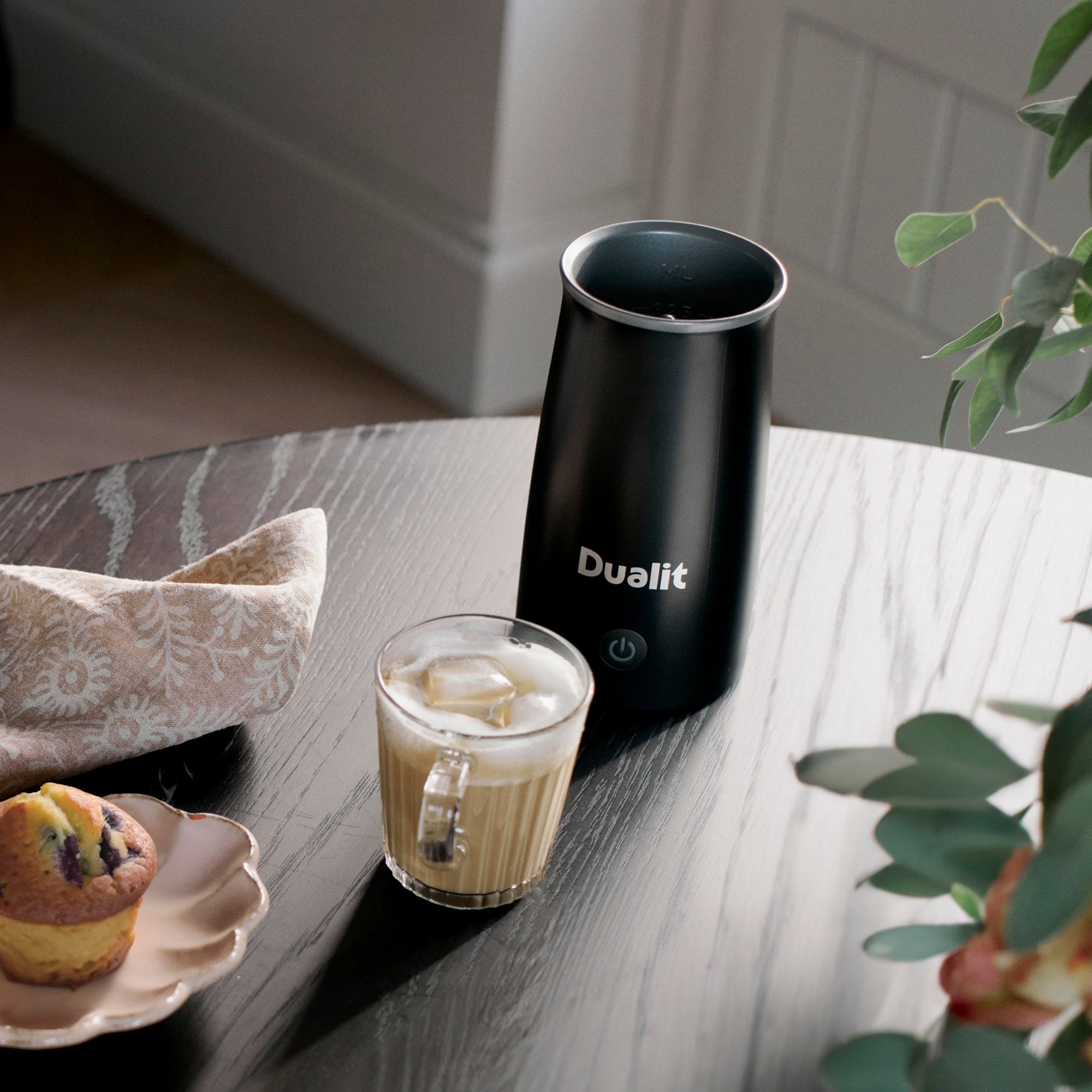 Dualit 84140 Handheld Milk Frother, Matte Black – Karaca